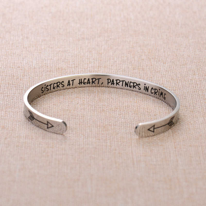 Bracelet sisters by heart store